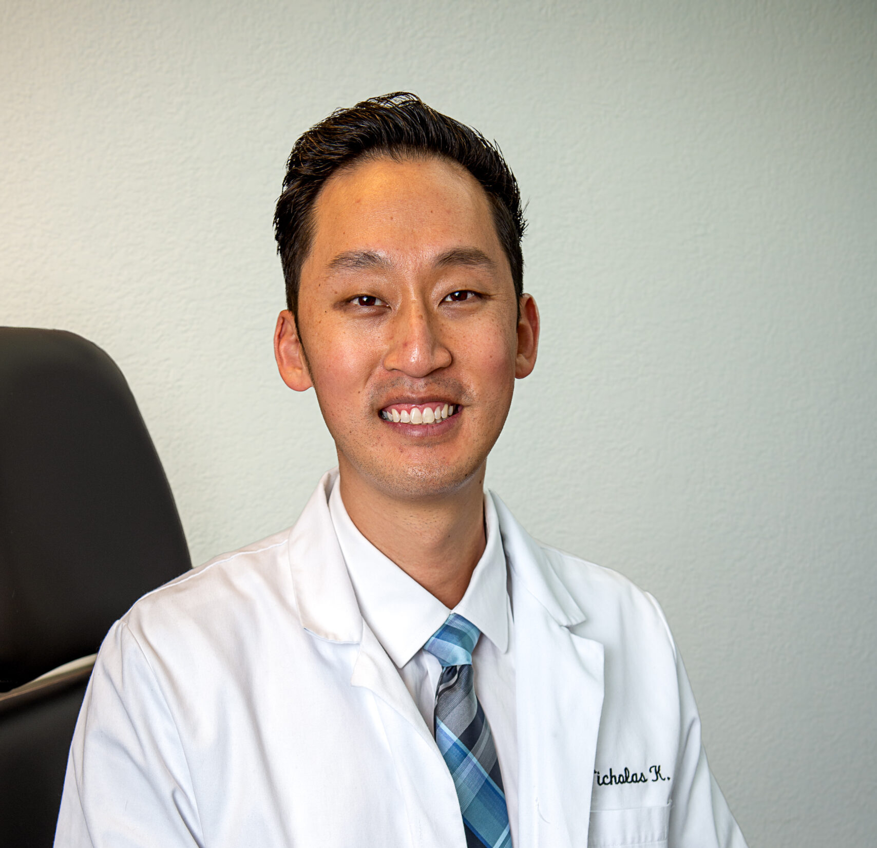Nicholas Kim, FNP-C - English Dermatology